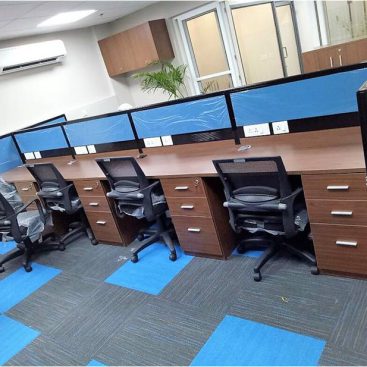 Panel Base Workstation – WoodMet – Furniture With Functionalities